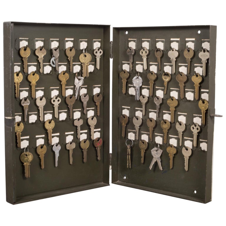 Vintage Mountable Steel Key Holder, circa 1940 at 1stDibs