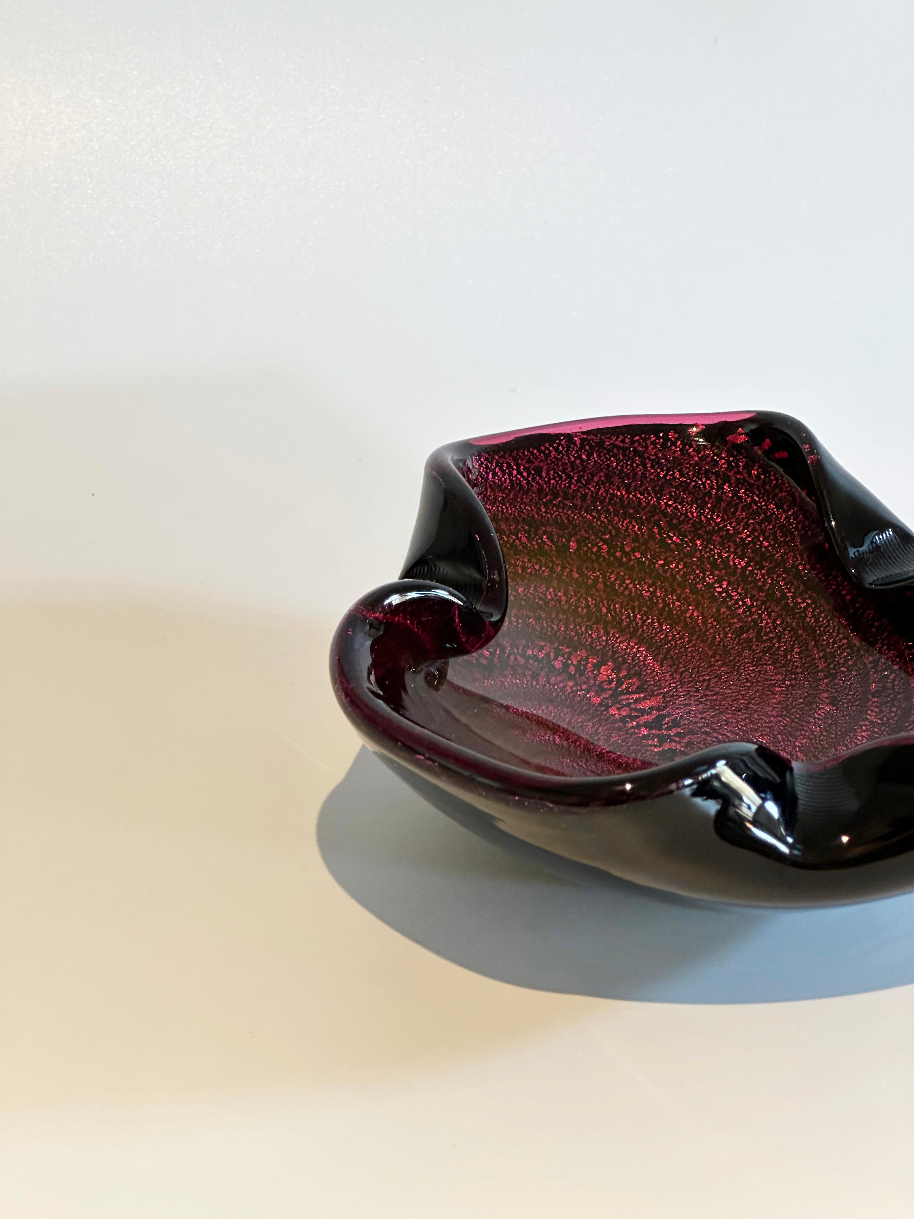 Vintage Murano Glass Pinch Dish, Swirls of Deep Garnet Glass and Gold ...