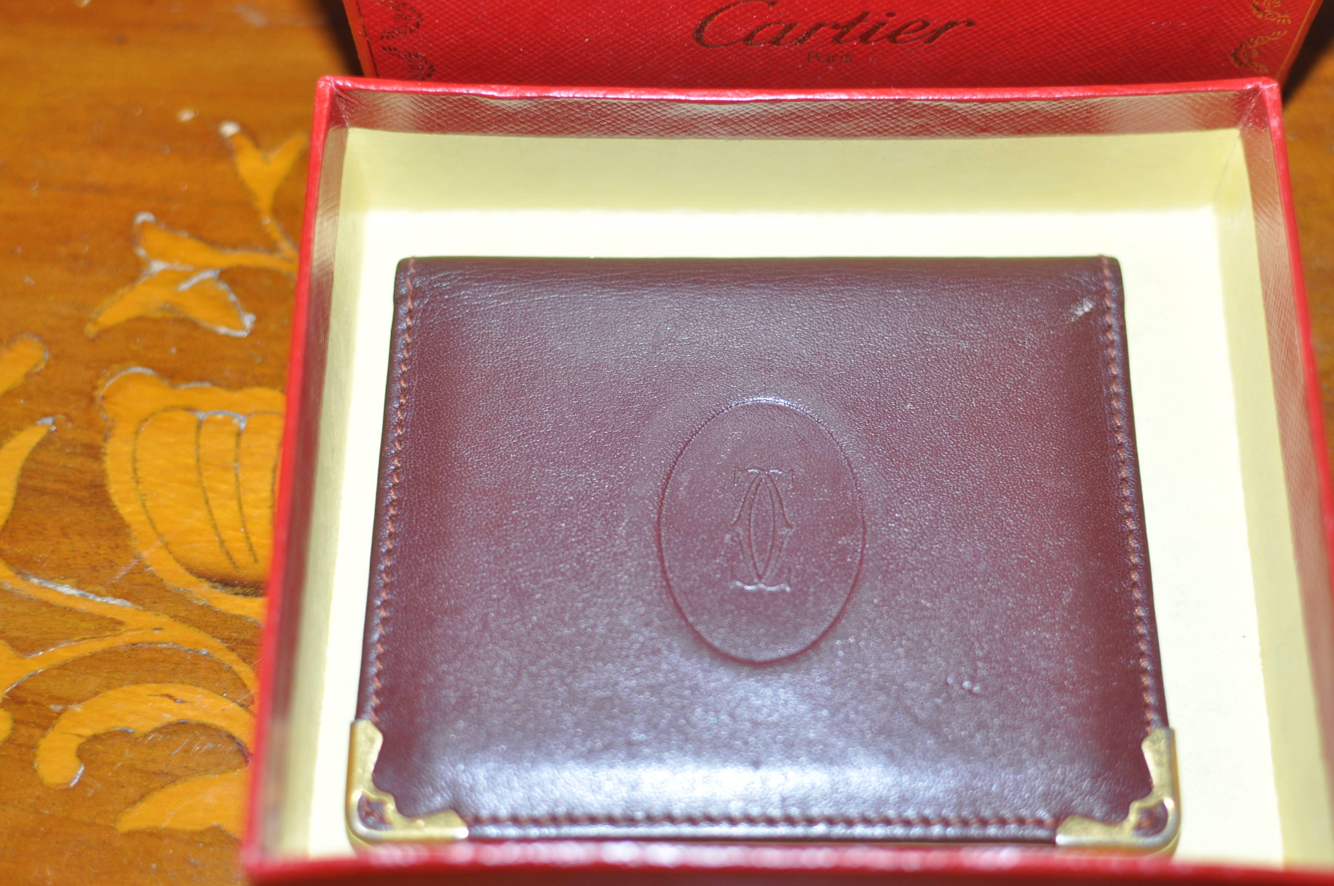 Vintage Must de Cartier Bordeaux Leather Mirror Wallet w/box and bag ...