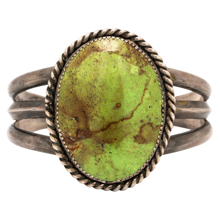 Vintage Native American Navajo Sterling and Gaspeite Bracelet Cuff at ...