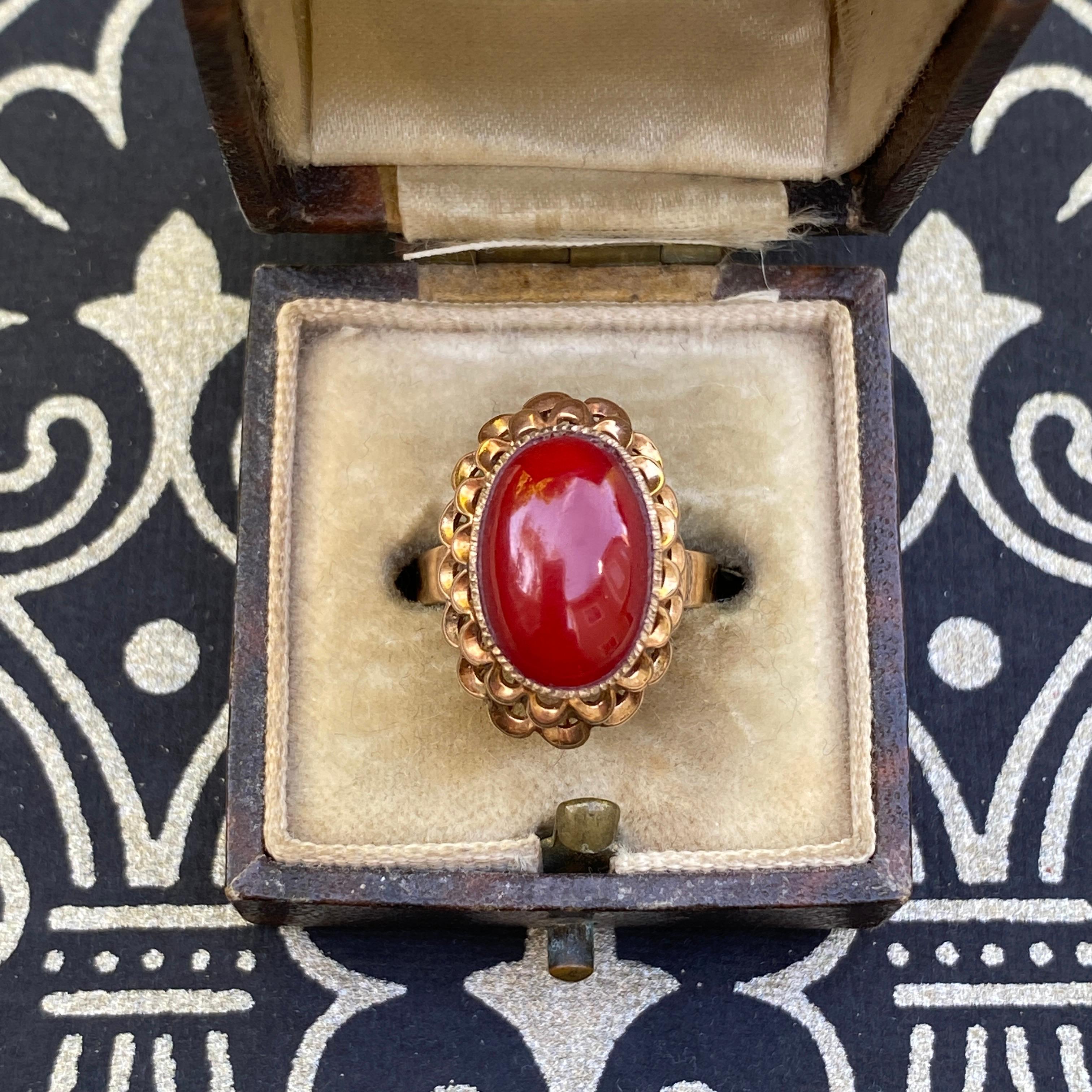 Vintage Natural Red Coral 14K Gold Ring For Sale at 1stDibs