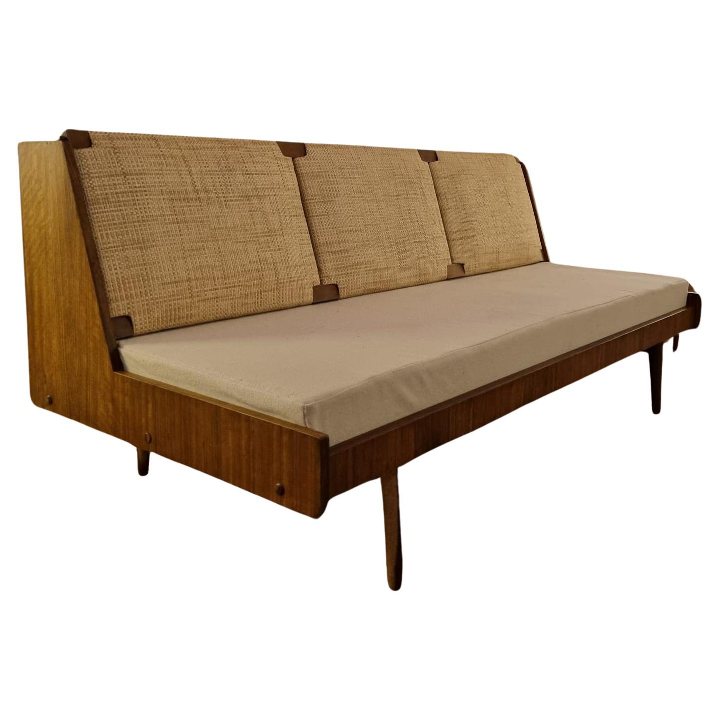 Antique and Vintage Daybeds - 1,786 For Sale at 1stDibs | vintage ...