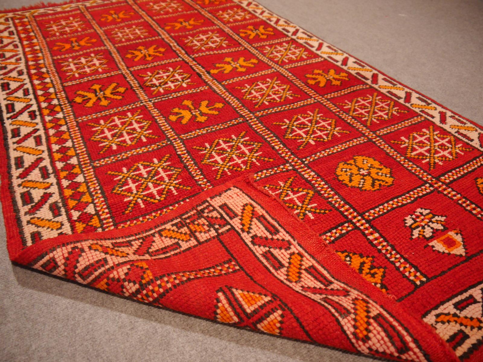 Vintage North African Berber Rug at 1stDibs | vintage moroccan and ...