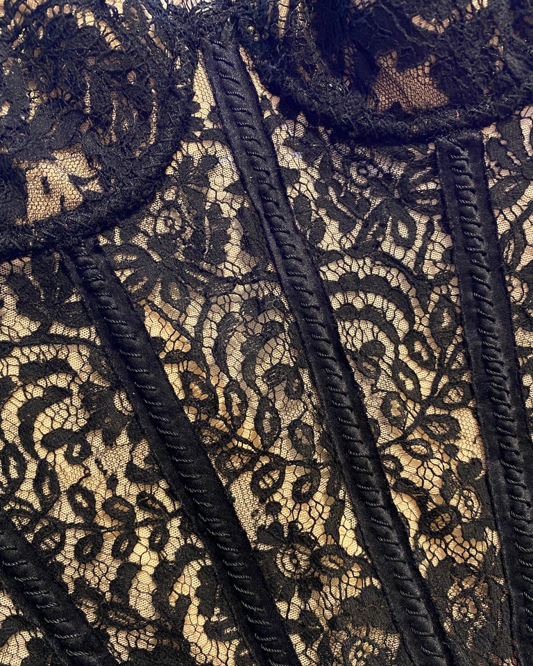 Vintage nude black lace overlay underwired boned corset bustier top XS ...