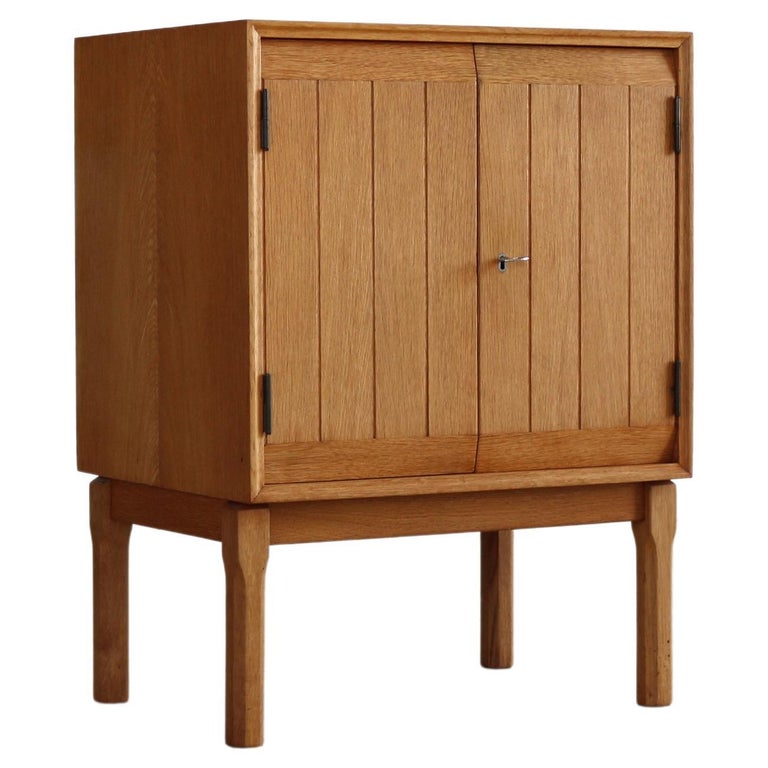 Vintage Oak Bar Cabinet at 1stDibs