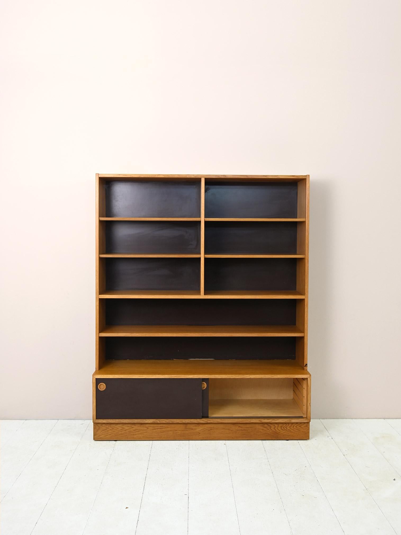 Vintage Oak Bookcase For Sale at 1stDibs