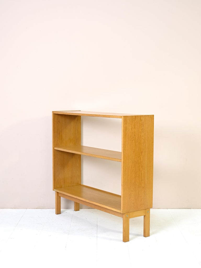 Vintage Oak Bookcase For Sale at 1stDibs