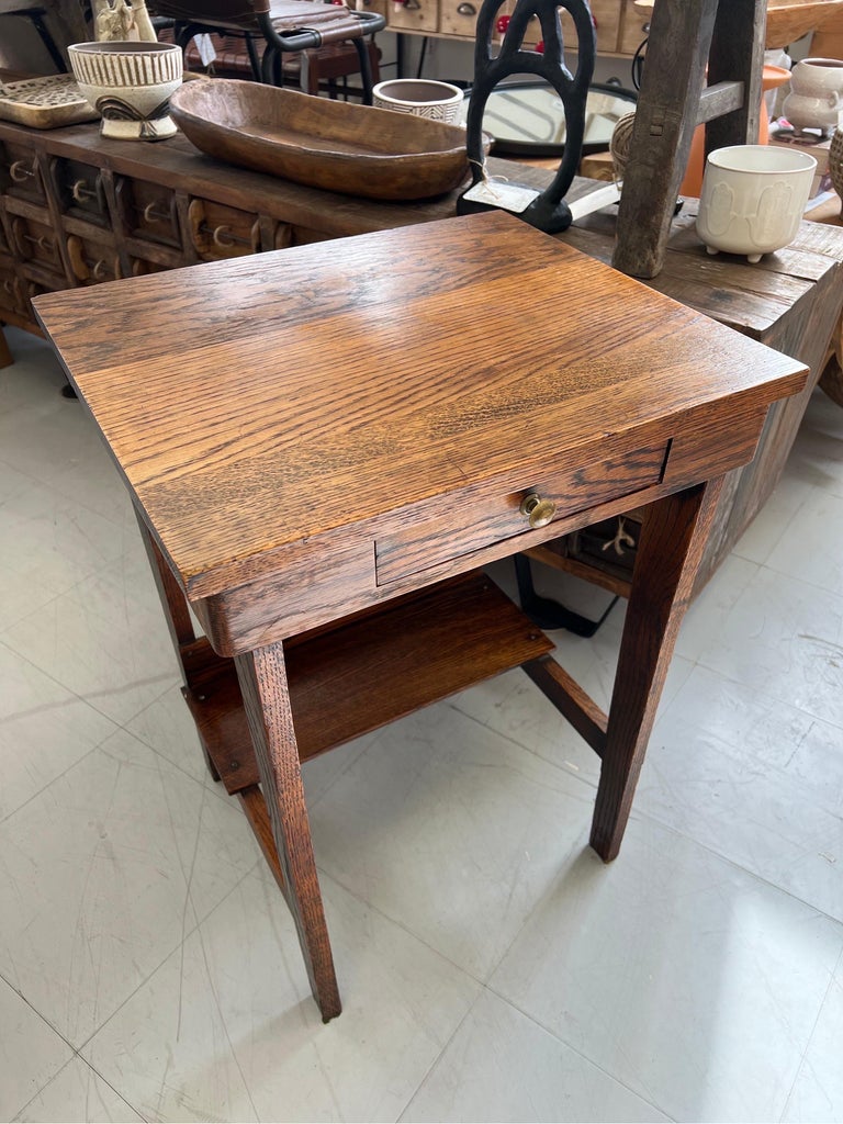 Vintage Oak Mission Side Table or Accessory Stand For Sale at 1stDibs