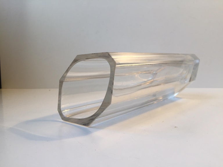 Vintage Octagonal Faceted Crystal Vase in the Style of Baccarat, 1960s ...