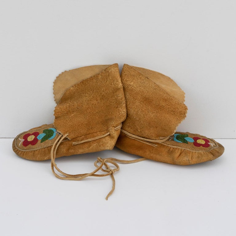 Vintage Ojibwe Beaded Moose Skin Moccasins, 1950s Leather First Nation ...