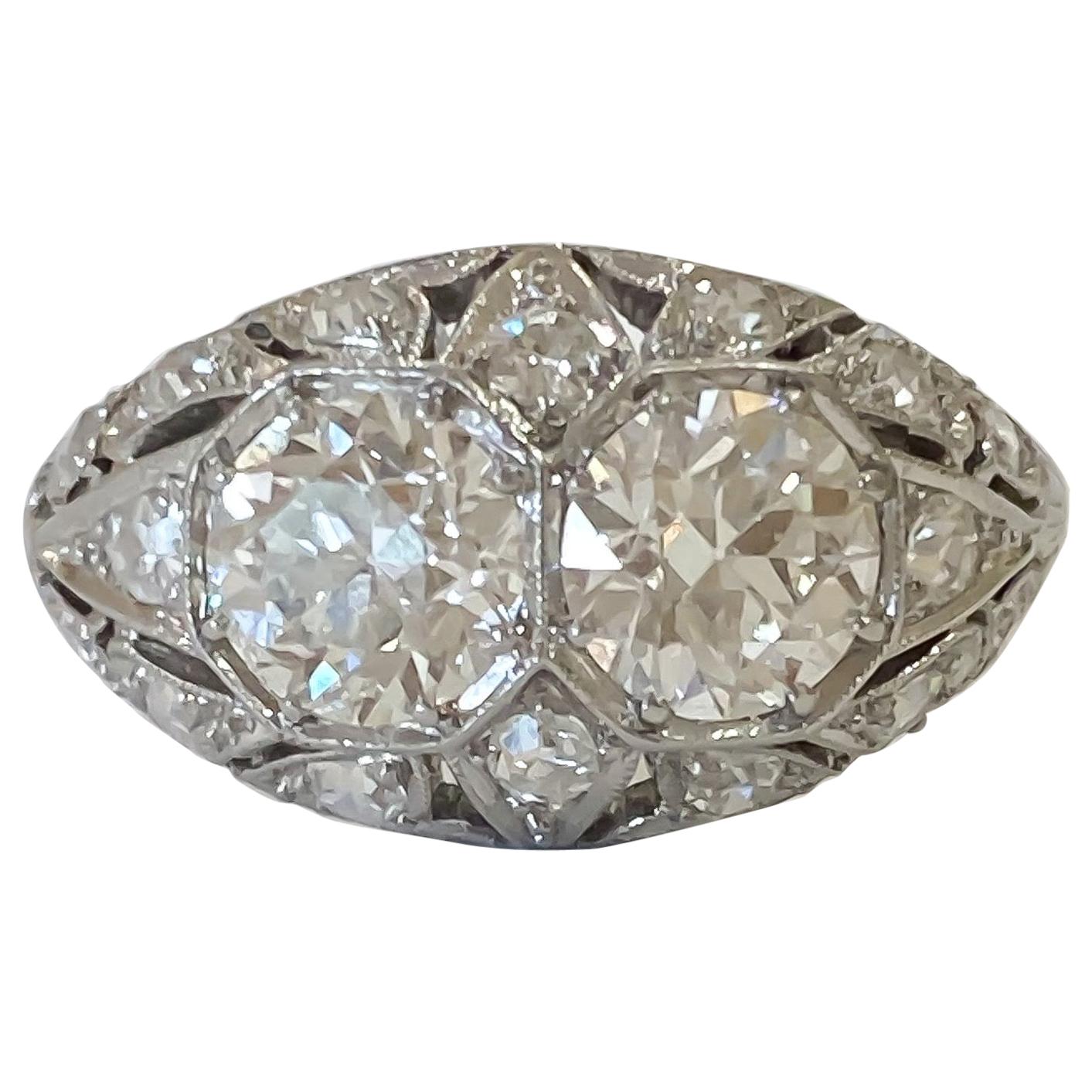 Vintage Old European Cut Diamond Ring 1.94 Carat Platinum For Sale at ...