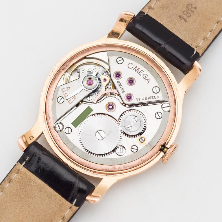 Vintage Omega 18 Karat Rose Gold Watch, 1944 For Sale at 1stDibs