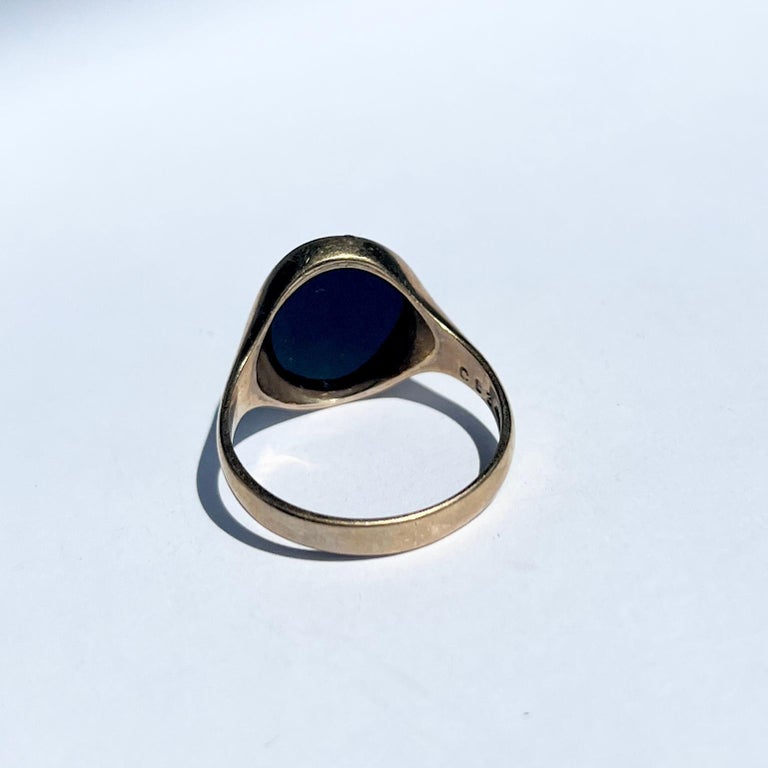 Vintage Onyx and 9 Carat Gold Signet Ring For Sale at 1stDibs