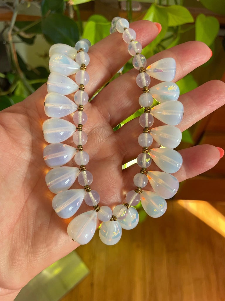 Vintage Opaque Clear Glass Bib Tear Drop Vintage Necklace 1940s For ...