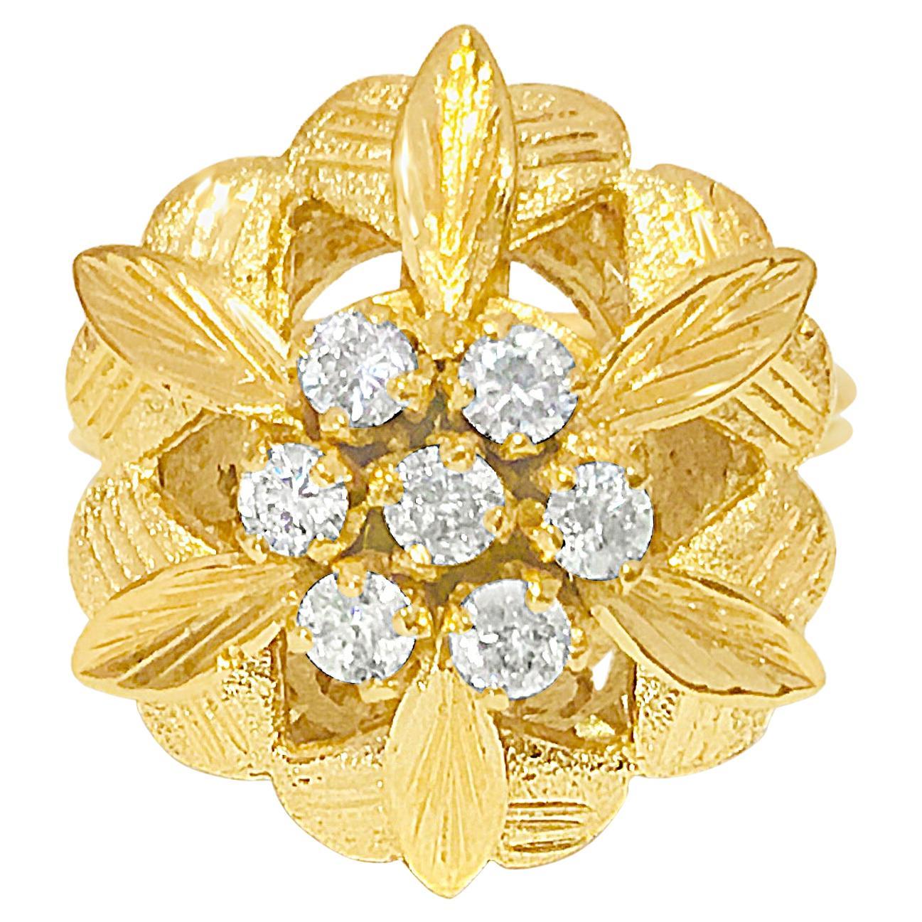 Vintage Open Flower Ladies Diamond and Gold Ring For Sale at 1stDibs