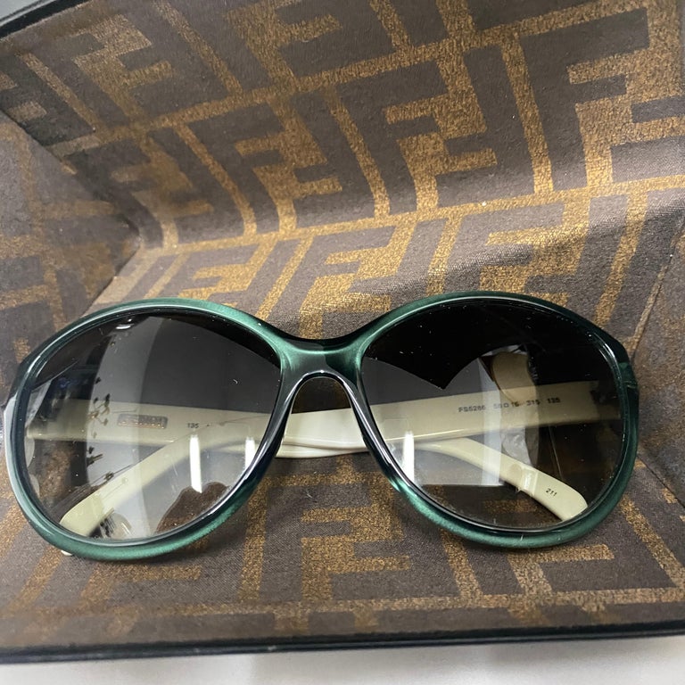 1990s Vintage Multicolor Oversized Sunglasses by Fendi For Sale at 1stDibs