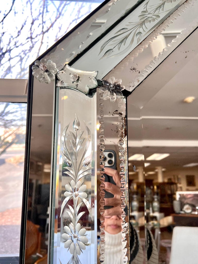 Vintage Oversized Venetian Etched Octagonal Mirror For Sale at 1stDibs