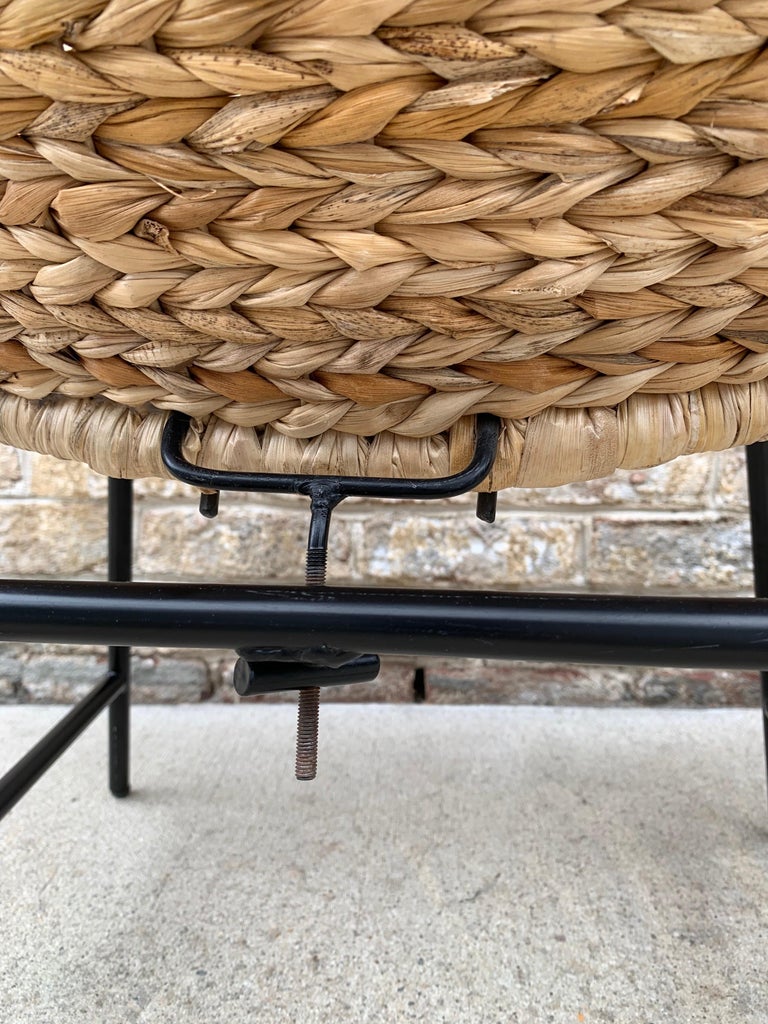 Vintage Pair of Daisy Design Woven Jute Chairs at 1stDibs