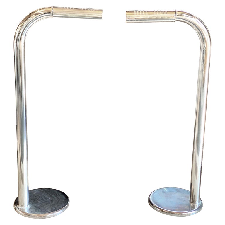 Vintage Pair of Mid-Century Tube Lamps For Sale at 1stDibs