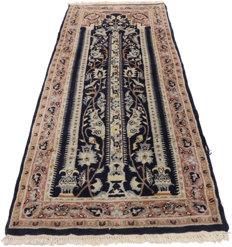 Vintage Pakistani Persian Style Mihrab Prayer Rug For Sale at 1stdibs