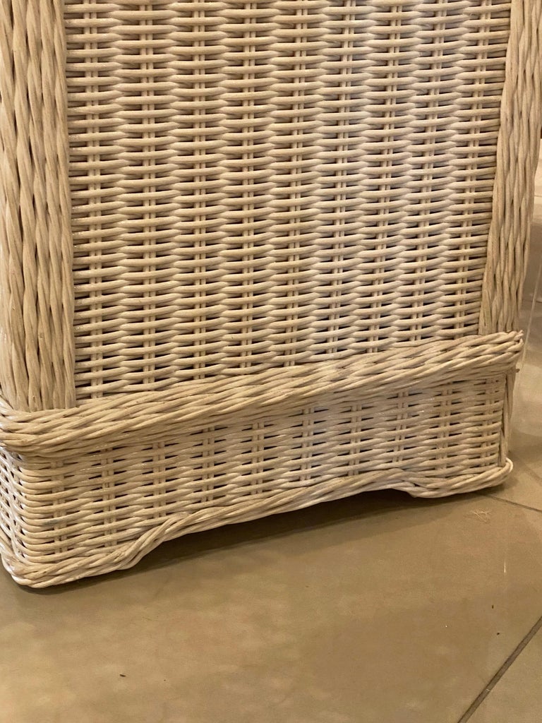 Vintage Palm Beach Wicker Chest of 4 Drawers Dresser Shell Pulls at ...