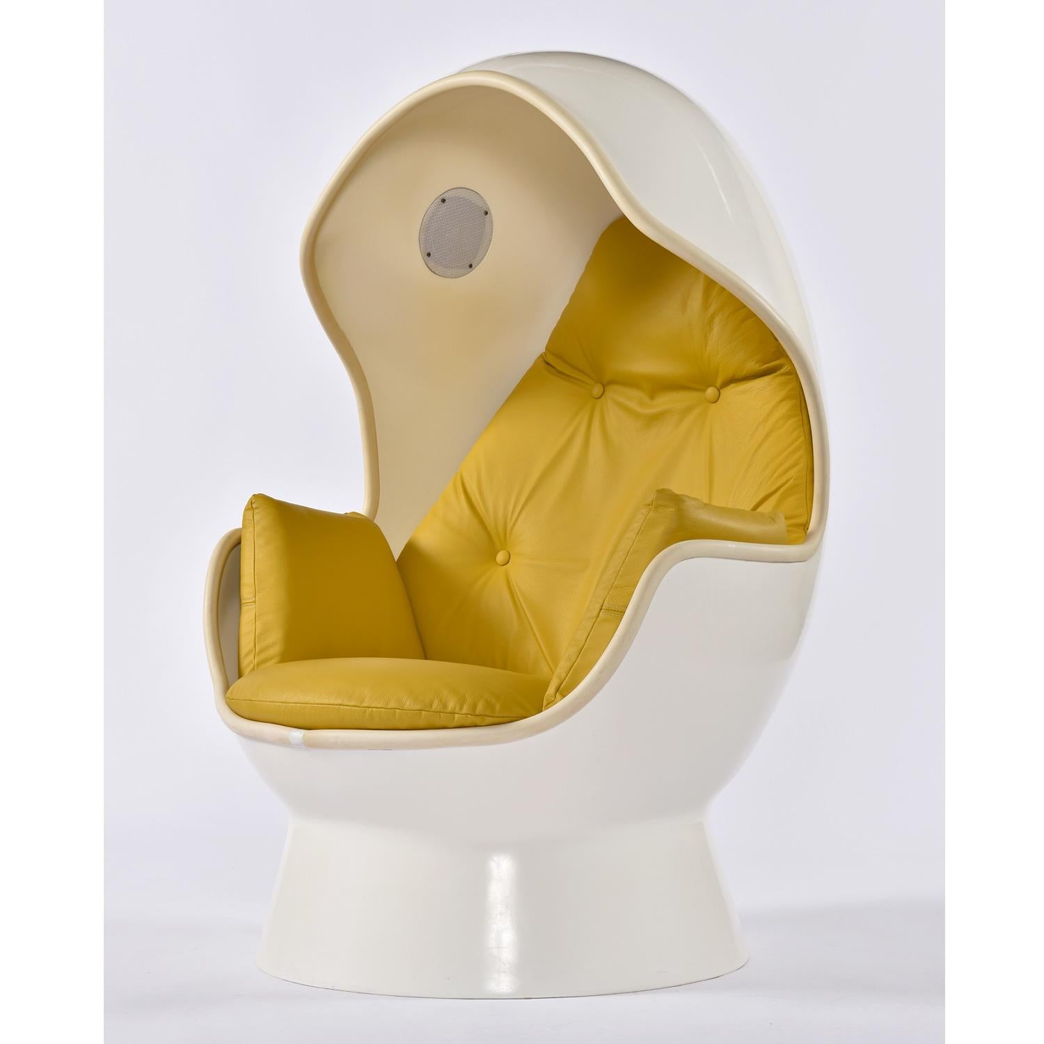 Vintage Panasonic Pod Stereo Egg Chair in Yellow Leather For Sale at ...