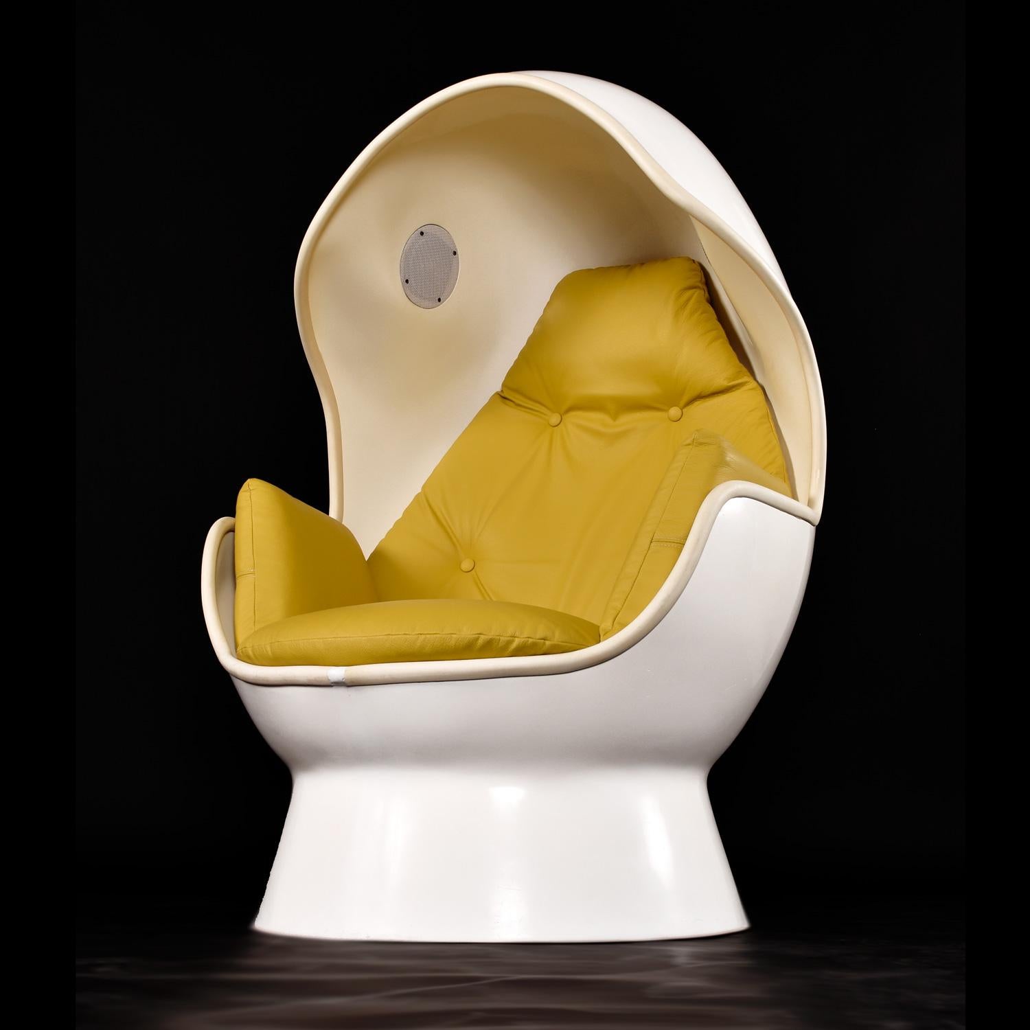 Vintage Panasonic Pod Stereo Egg Chair in Yellow Leather For Sale at ...