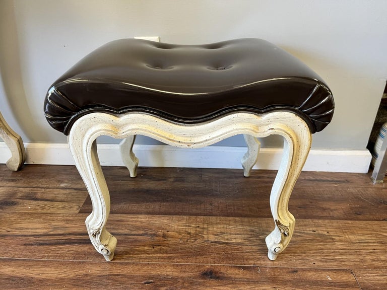 Vintage Patent Leather Top Vanity With Matching Stool For Sale at 1stDibs
