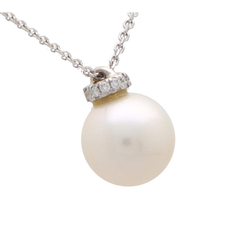 Vintage Pearl and Diamond Pendant Necklace in 18k White Gold For Sale ...