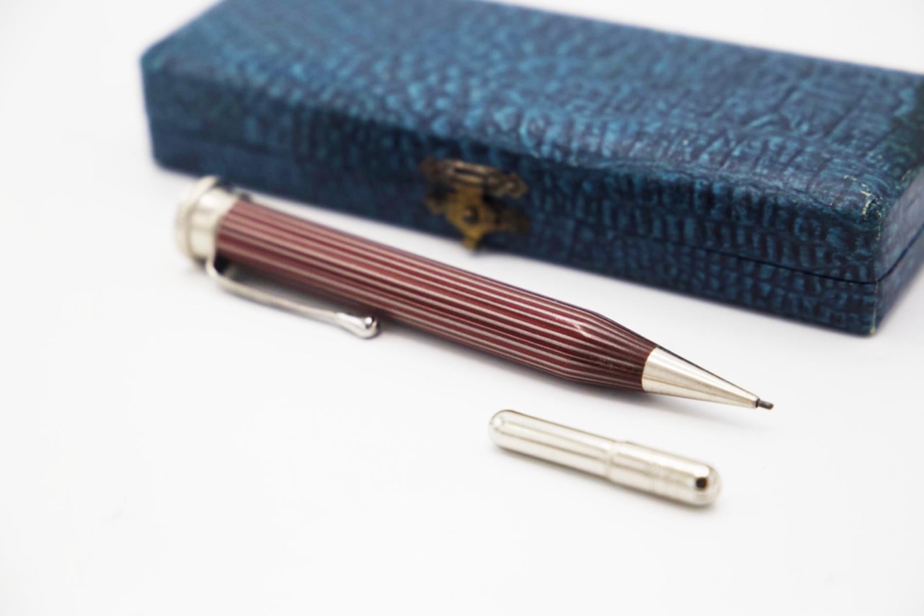 Vintage Pen with Original Case For Sale at 1stDibs