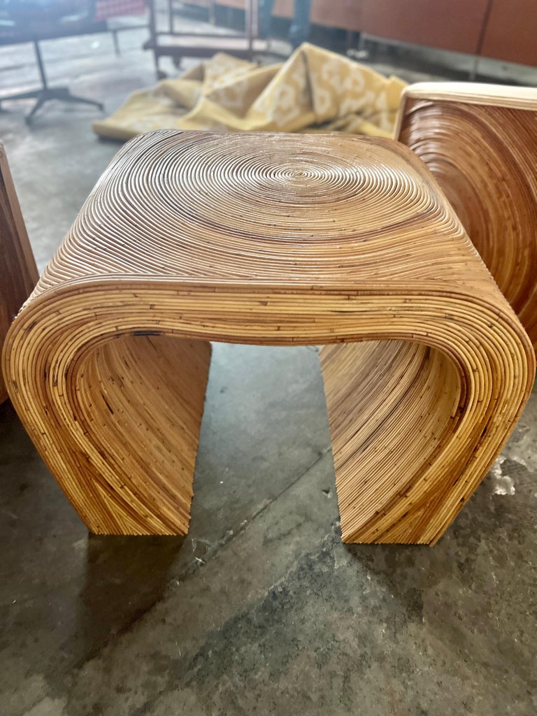 Vintage Bamboo Pencil Reed Club Chairs and Side Table For Sale at 1stDibs