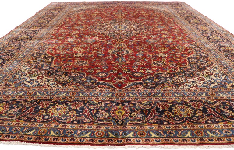 Vintage Persian Kashan Area Rug with Neoclassical Style For Sale at 1stDibs