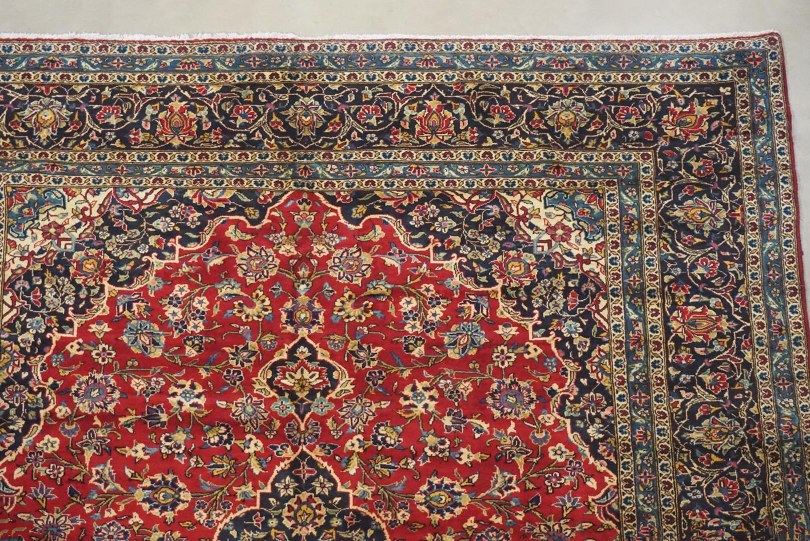 Vintage Persian Kashan, circa 1970 For Sale at 1stDibs