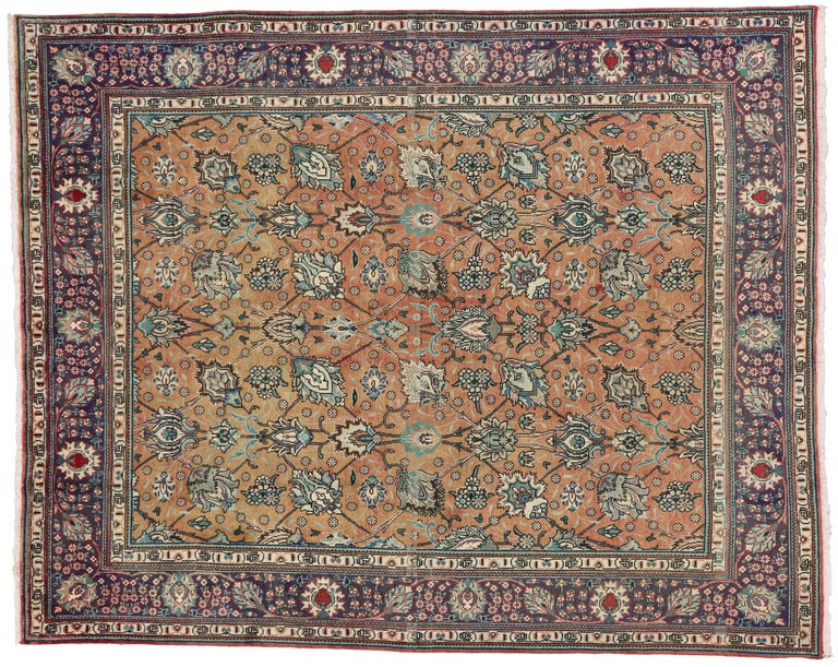 Vintage Persian Tabriz Rug with Traditional Style For Sale at 1stdibs