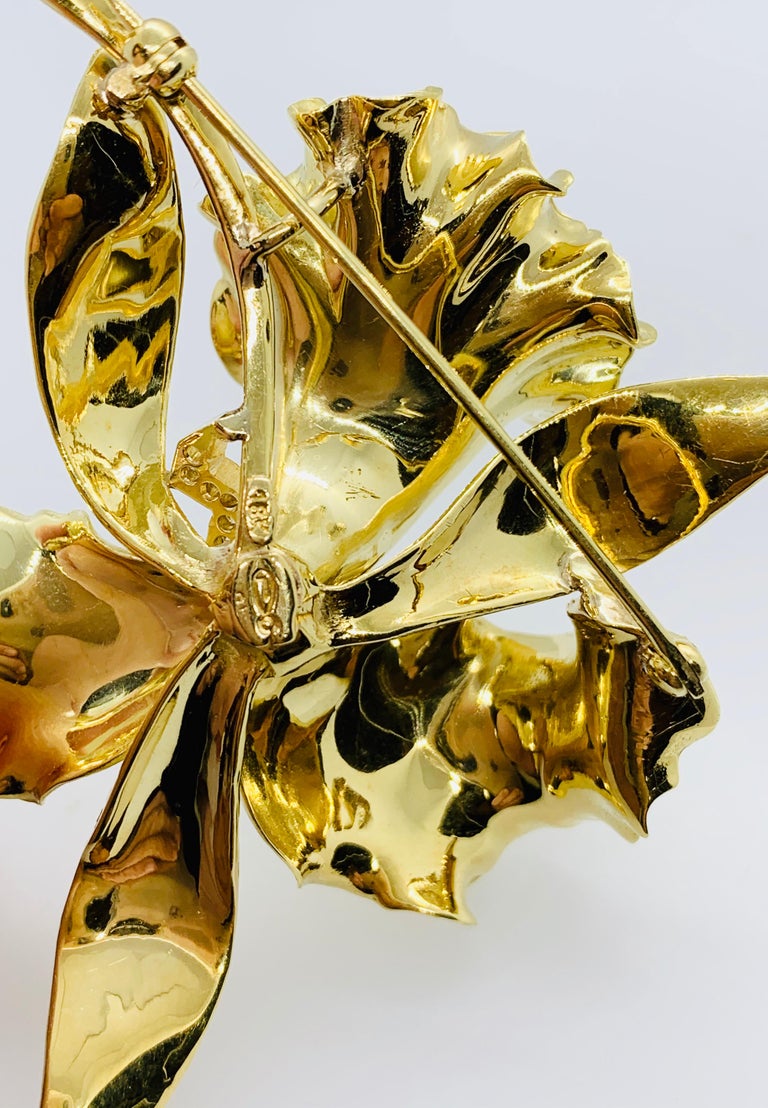 Vintage Peter Lindeman 18 Karat Yellow Gold and Diamond Floral Brooch ...