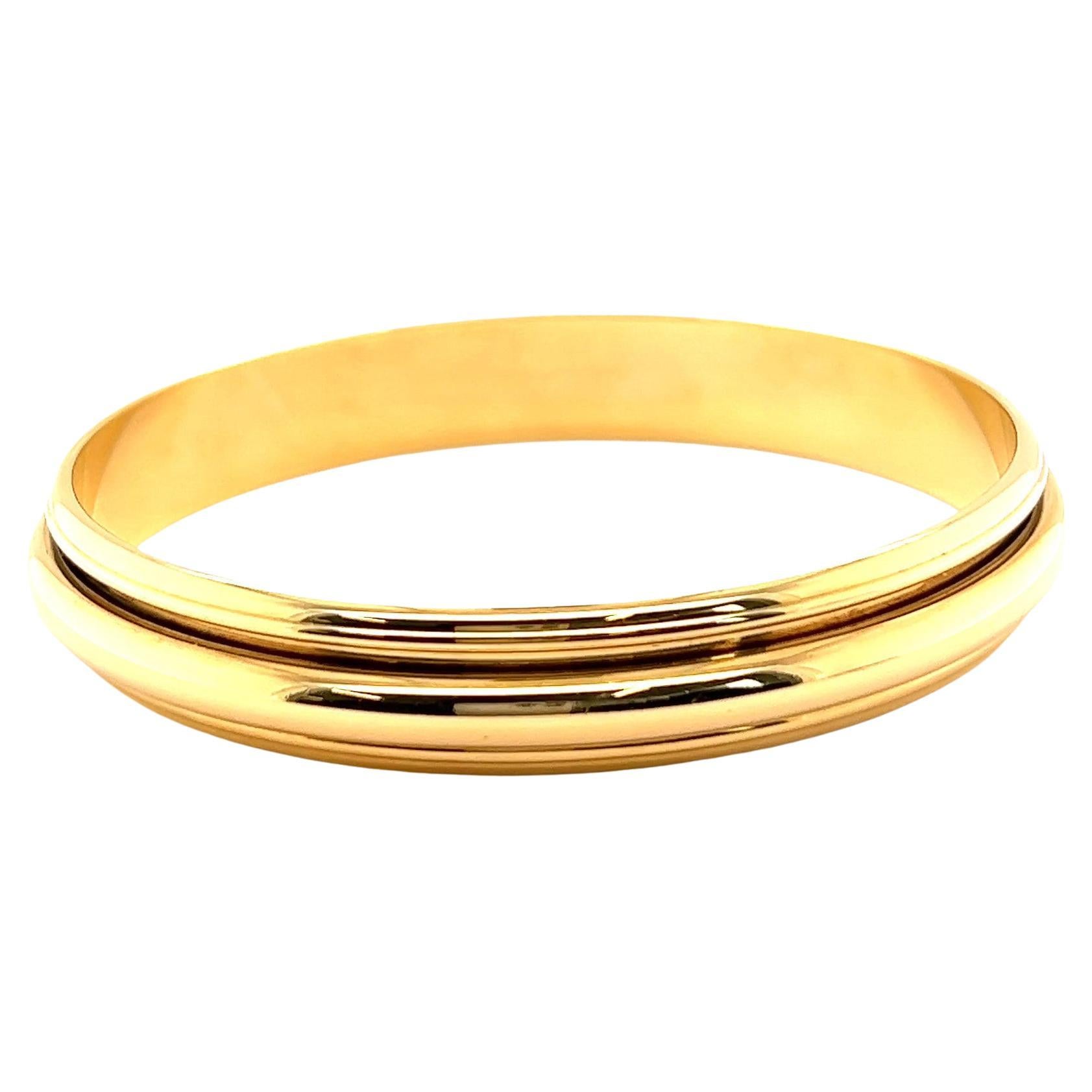 Vintage Piaget 18 Karat Gold Bangle For Sale at 1stDibs