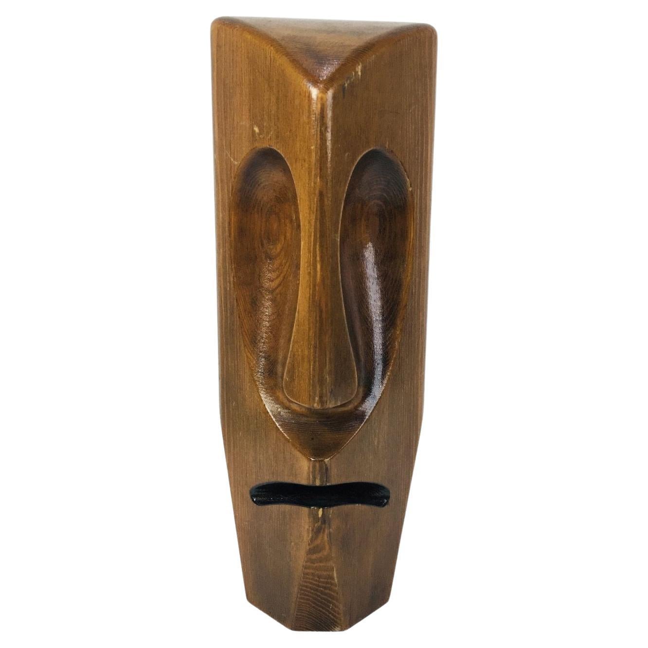 Vintage pine wood stylized abstract face sculpture For Sale at 1stDibs