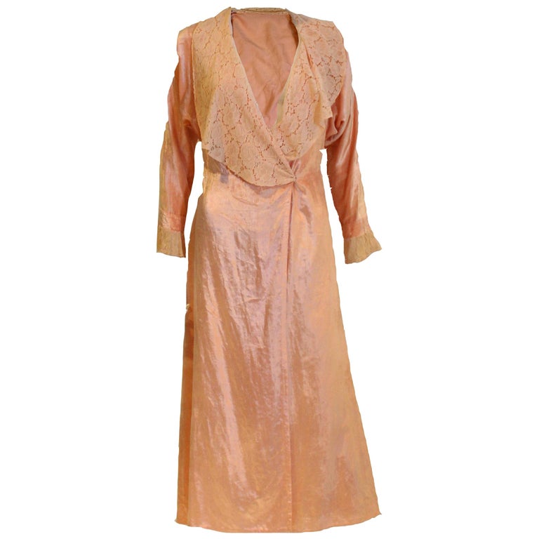 Vintage Pink 1930s Silk Velvet Dressing Gown at 1stDibs | vintage ...