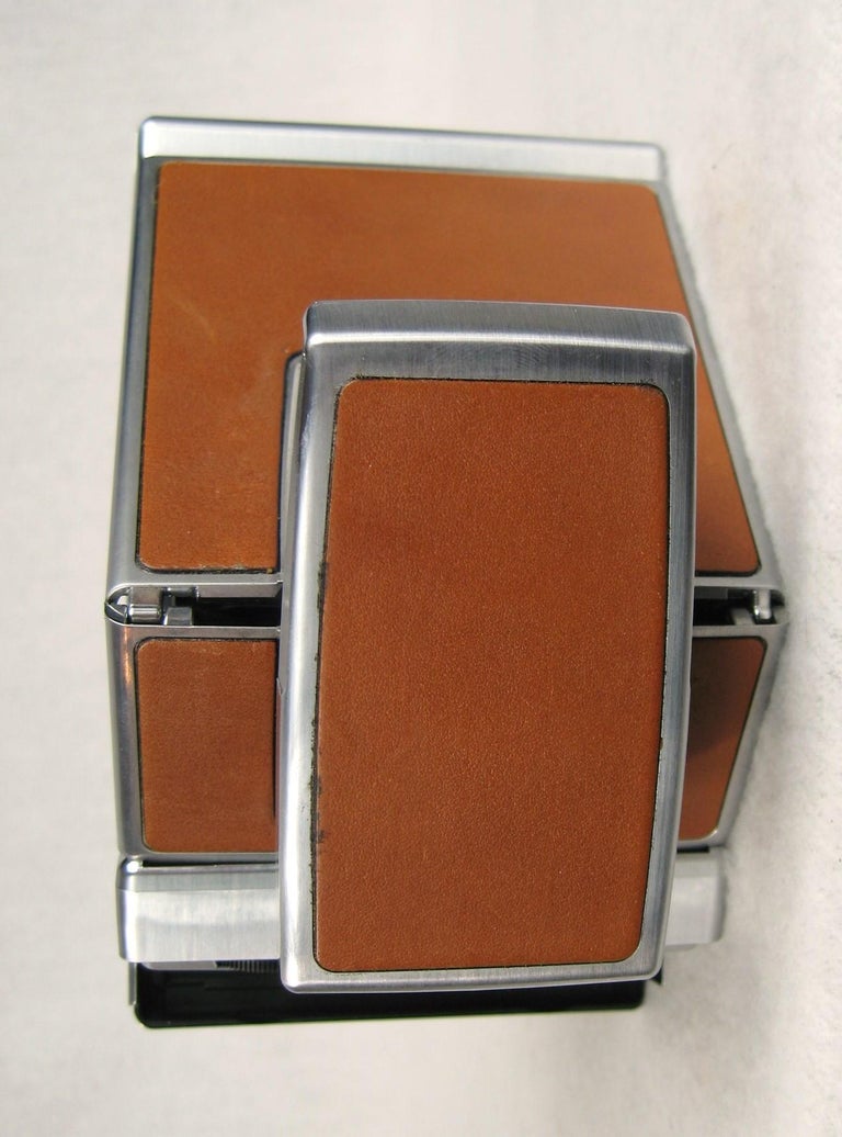 Vintage Polaroid SX-70 Tan Land Camera at 1stDibs