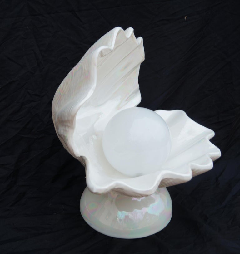 Vintage Porcelain Opalascent Clam Shell with Pearl Shaped Globe Lamp at ...