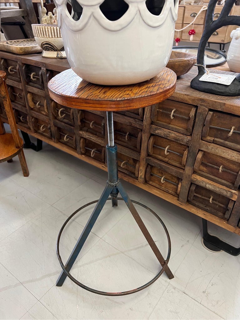 Vintage Primitive Stand Stool For Sale at 1stDibs