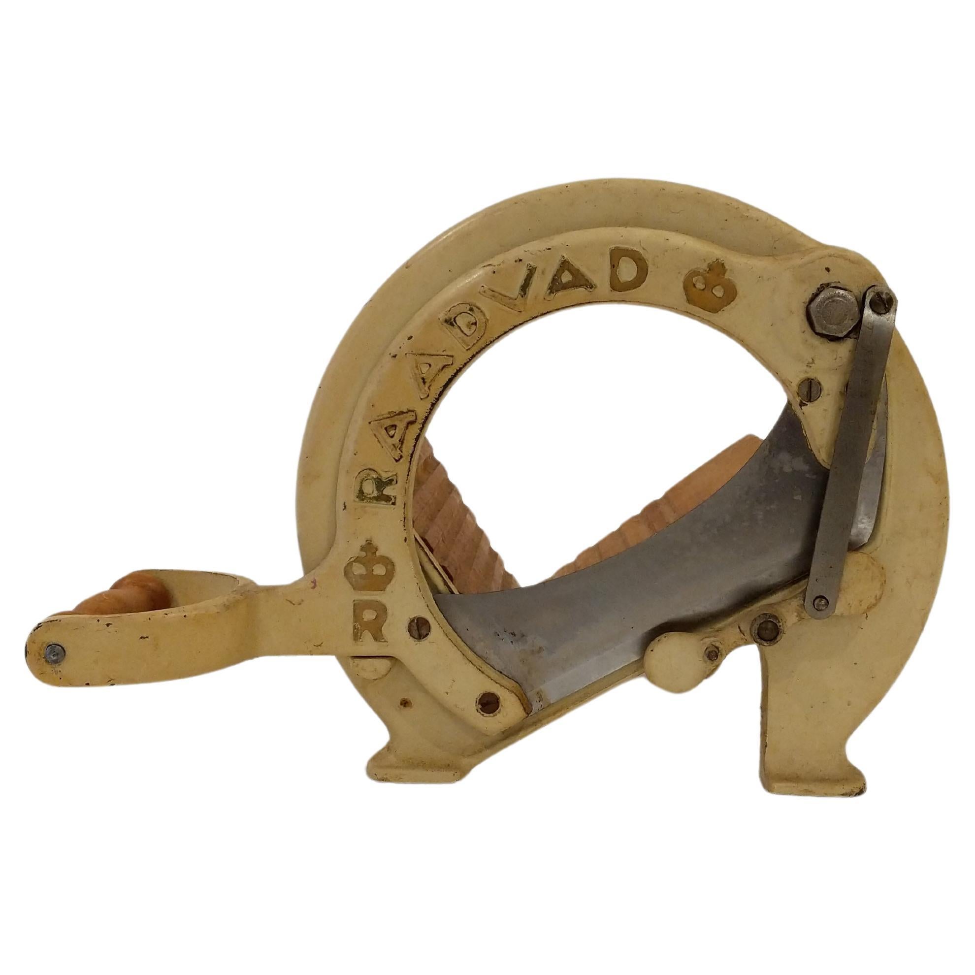 Vintage Raadvad Denmark White Bread Cutter, model 294, by Ove Larsen ...