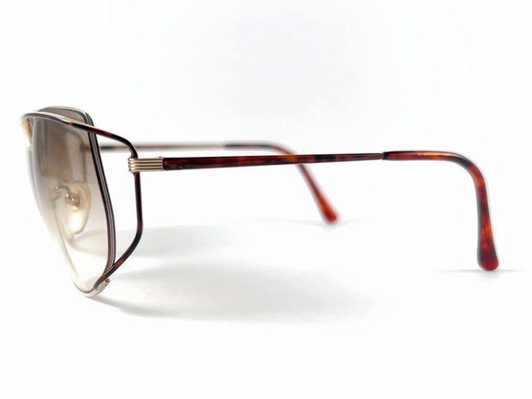 Vintage Rare 1970's Tura 425 Tortoise Oversized Brown Lenses Sunglasses For Sale at 1stDibs