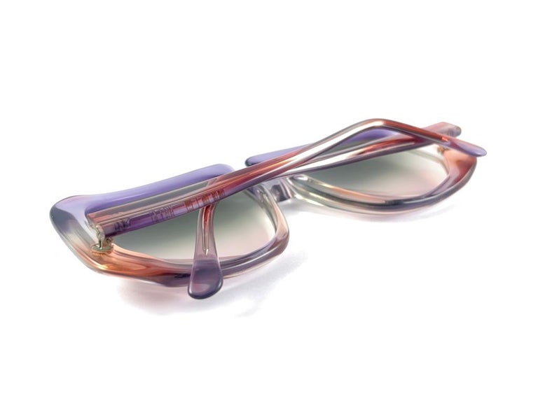 Vintage Rare Oliver Goldsmith Translucent " Perth " 1970'S England ...