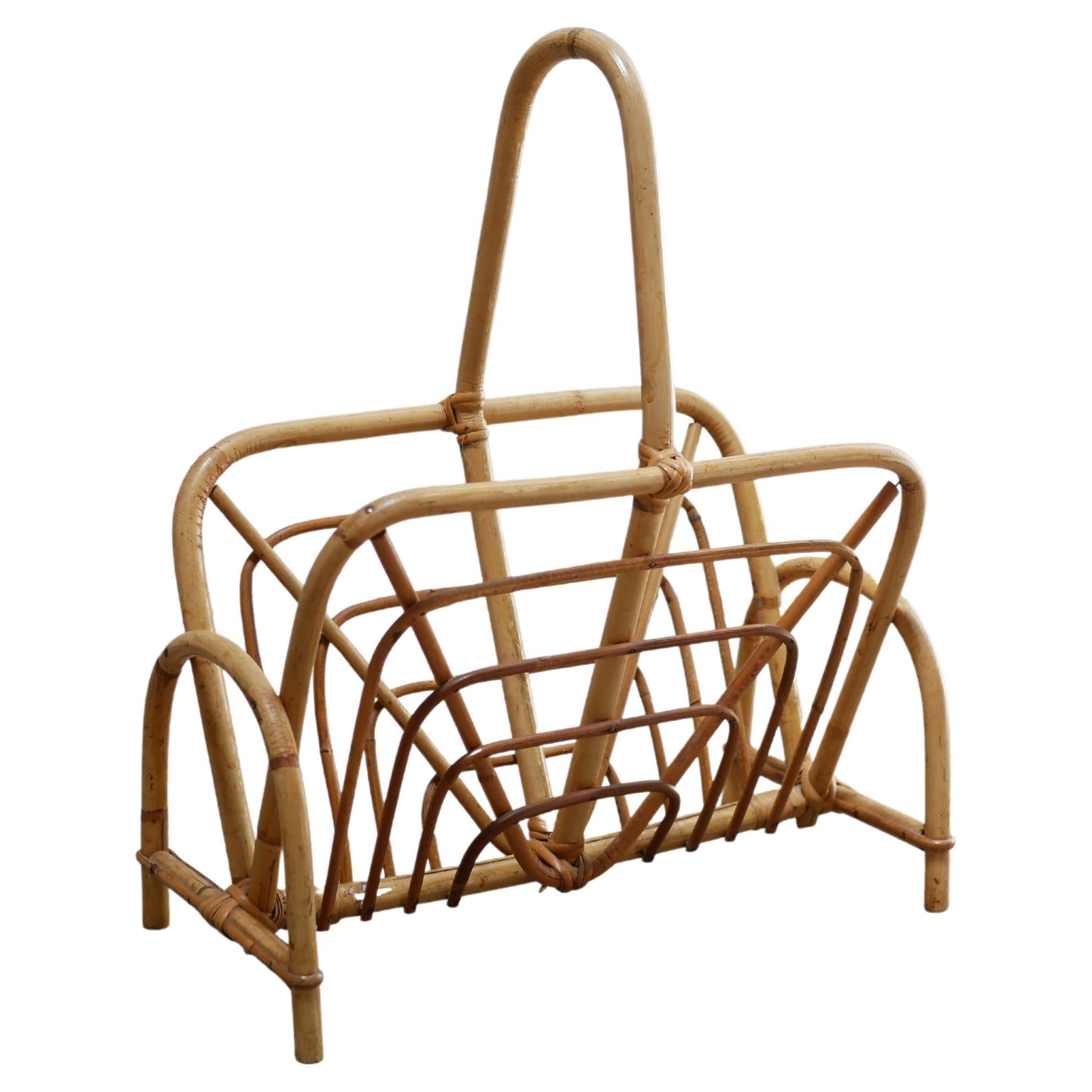 Designer Vintage "Arched" Magazine Rack after Vernor Panton For Sale at ...