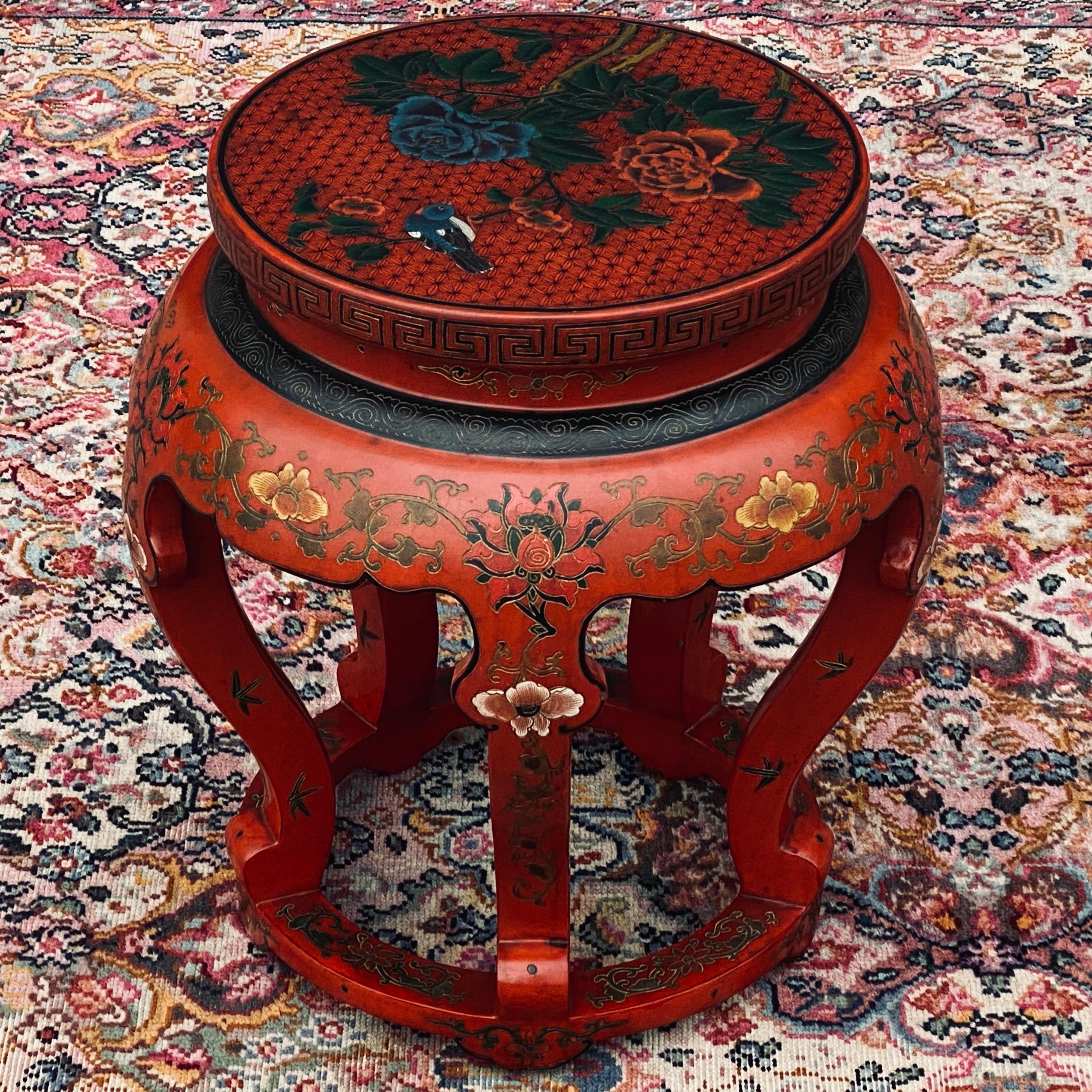 Vintage Red Lacquered Chinese Stool or Side Table For Sale at 1stDibs