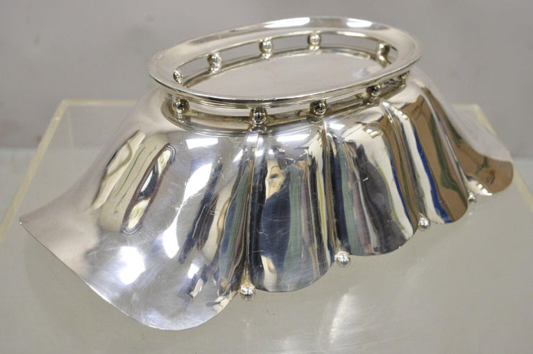 Vintage Reed and Barton Silver Plated Scalloped Fluted Large Fruit Bowl ...