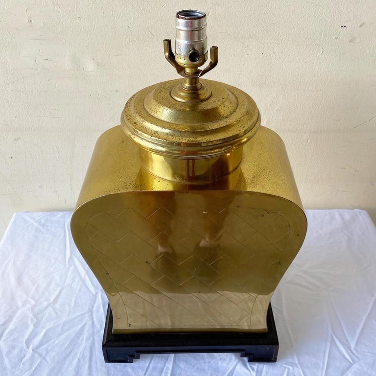 Vintage Regency Golden Table Lamp For Sale at 1stDibs