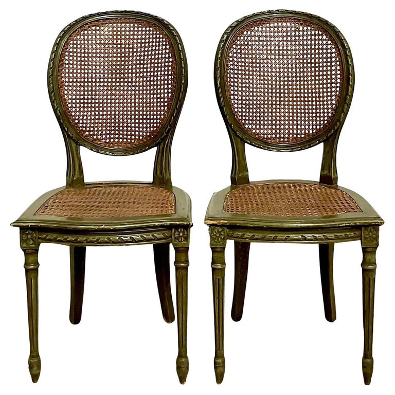 Vintage Regency Medallion Back Cane Side Chairs, a Pair For Sale at 1stDibs