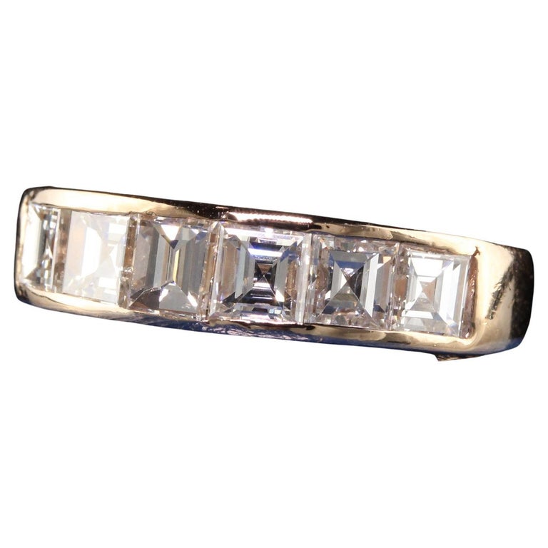 Vintage Retro 18K Rose Gold Carre Cut Wedding Band For Sale at 1stDibs